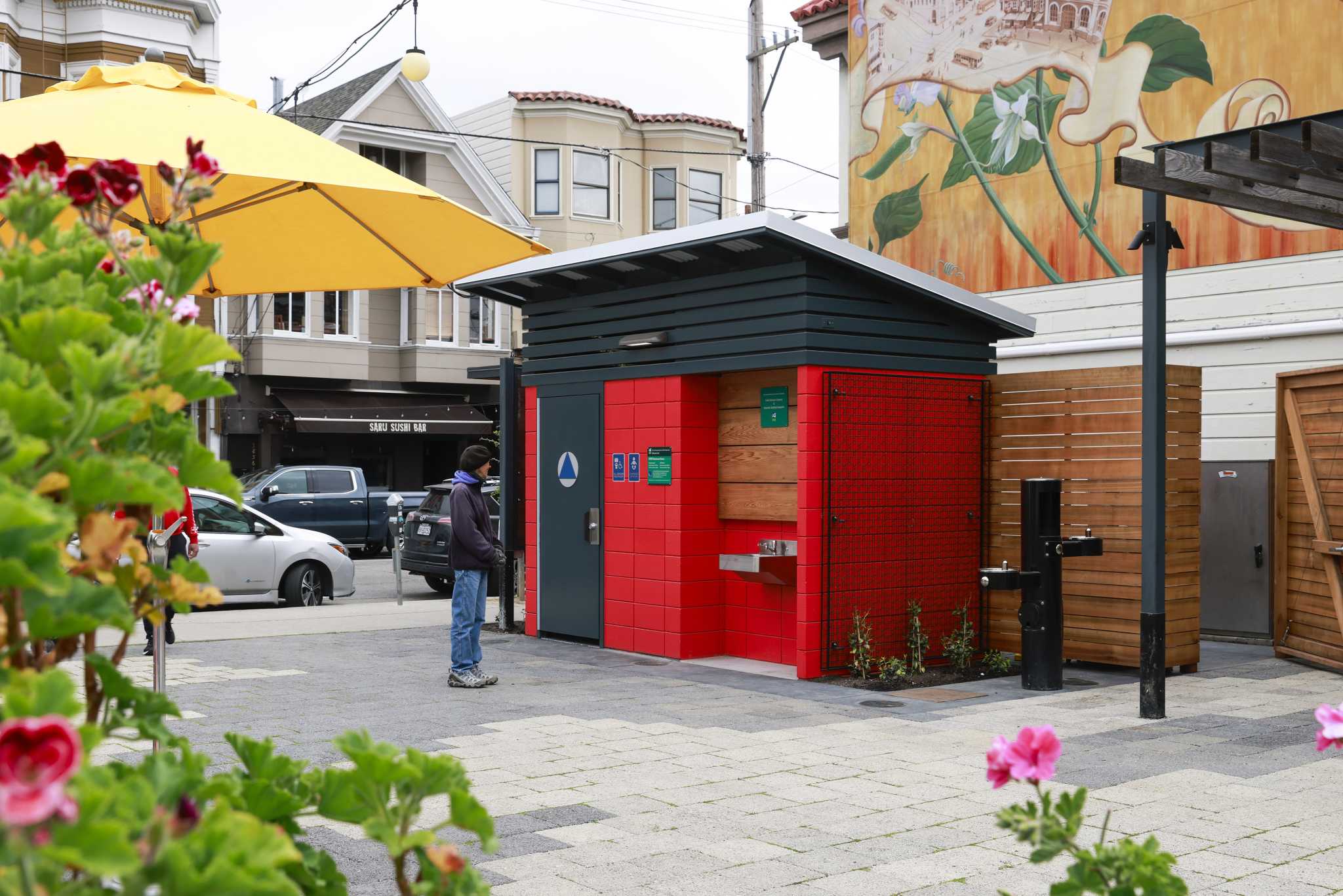$1.7 million toilet saga: S.F.’s celebrity bathroom finally opens