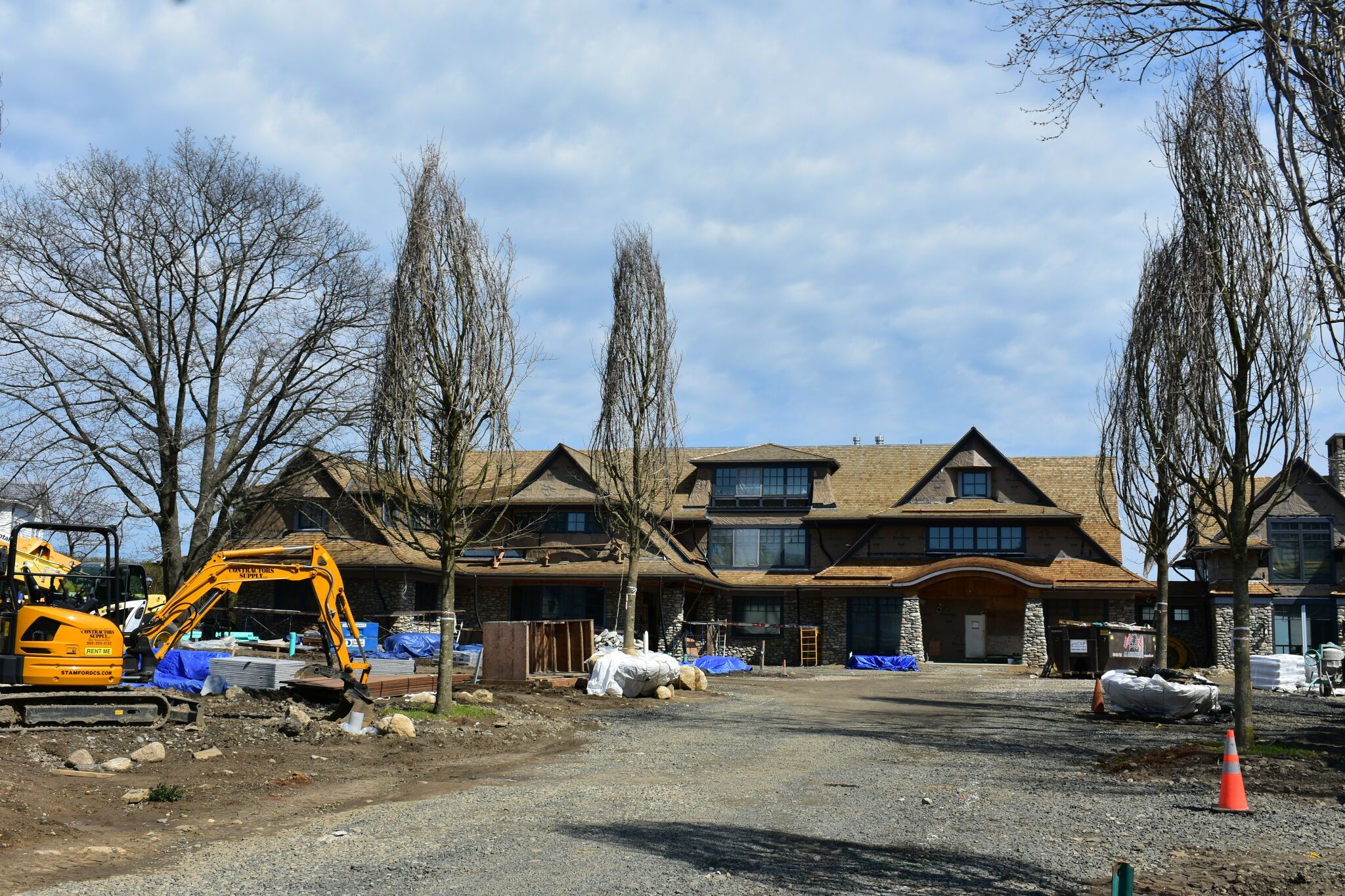 Home sales in Connecticut are down, but prices are through the roof