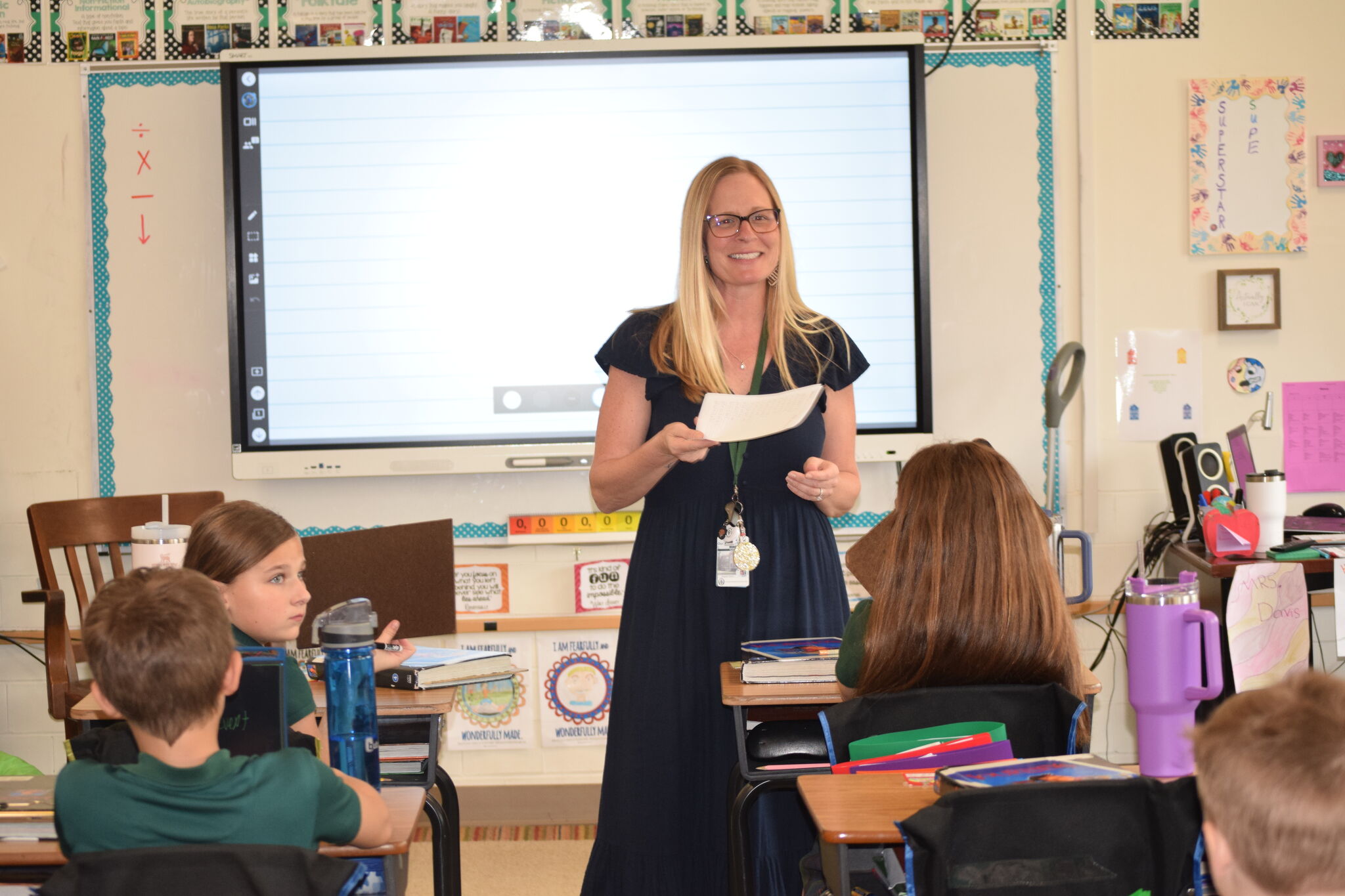 Jacksonville teacher in race for America's Favorite Teacher