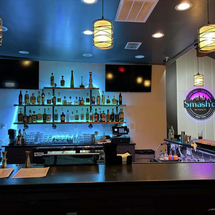 A new smash burger bar and grill is now open in San Antonio