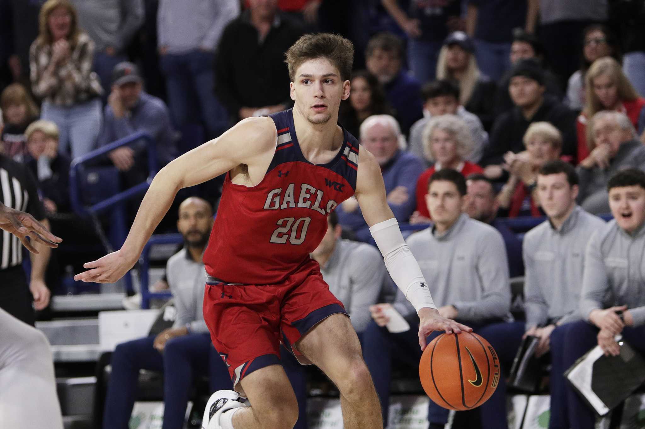 Reports: St. Mary’s Aidan Mahaney has entered the transfer portal