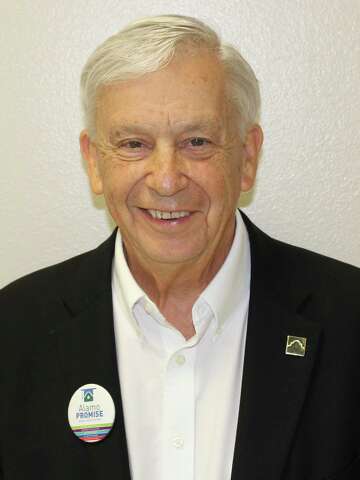 Longtime Alamo Colleges board member defends Northwest Side seat