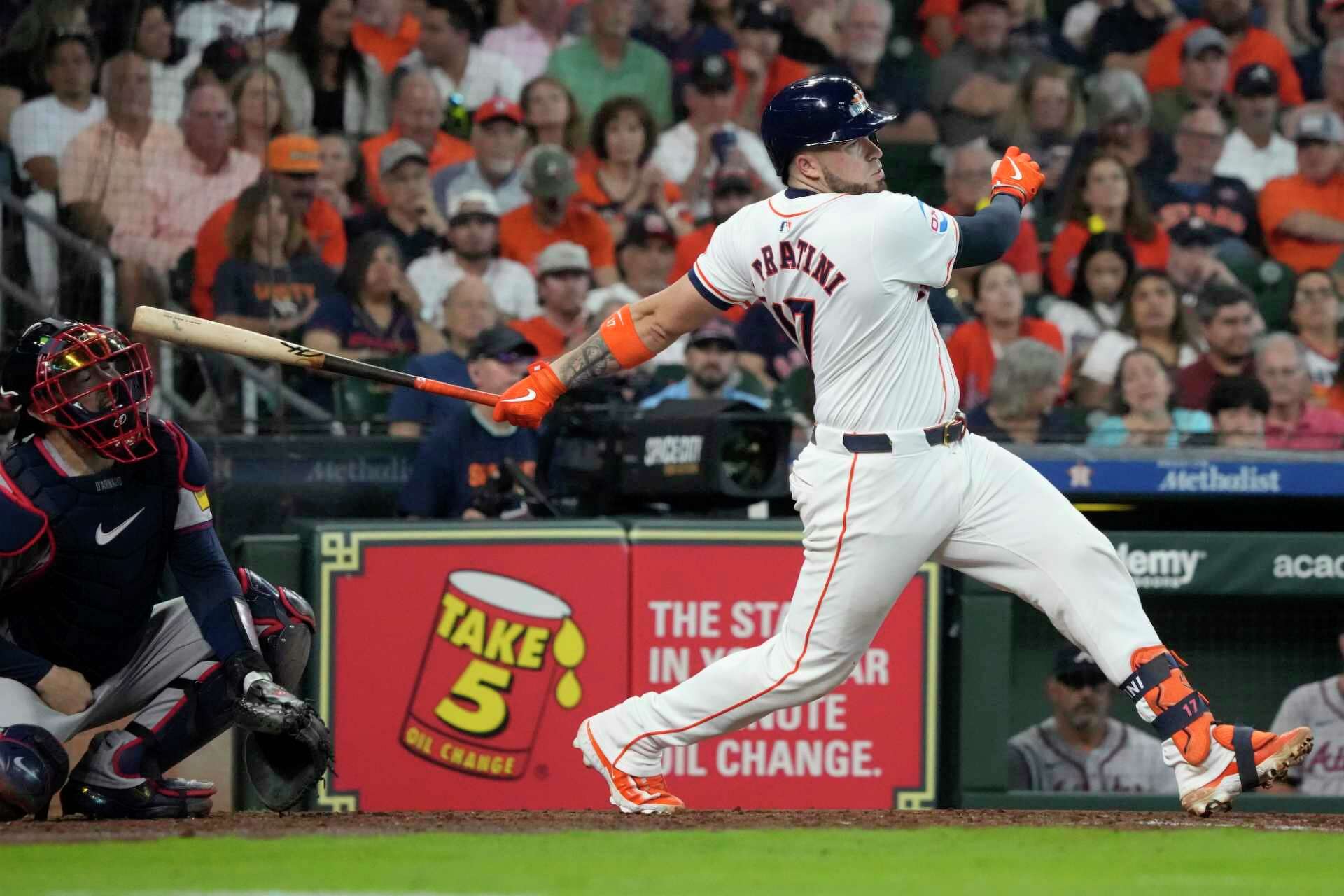 Houston Astros: Victor Caratini ramping up activity after hip injury