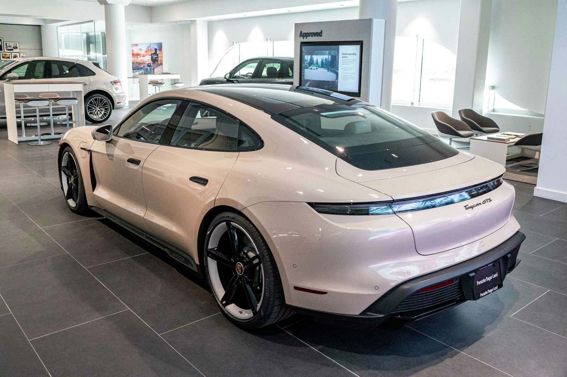 New 'Destination Porsche' dealership opens in Sugar Land