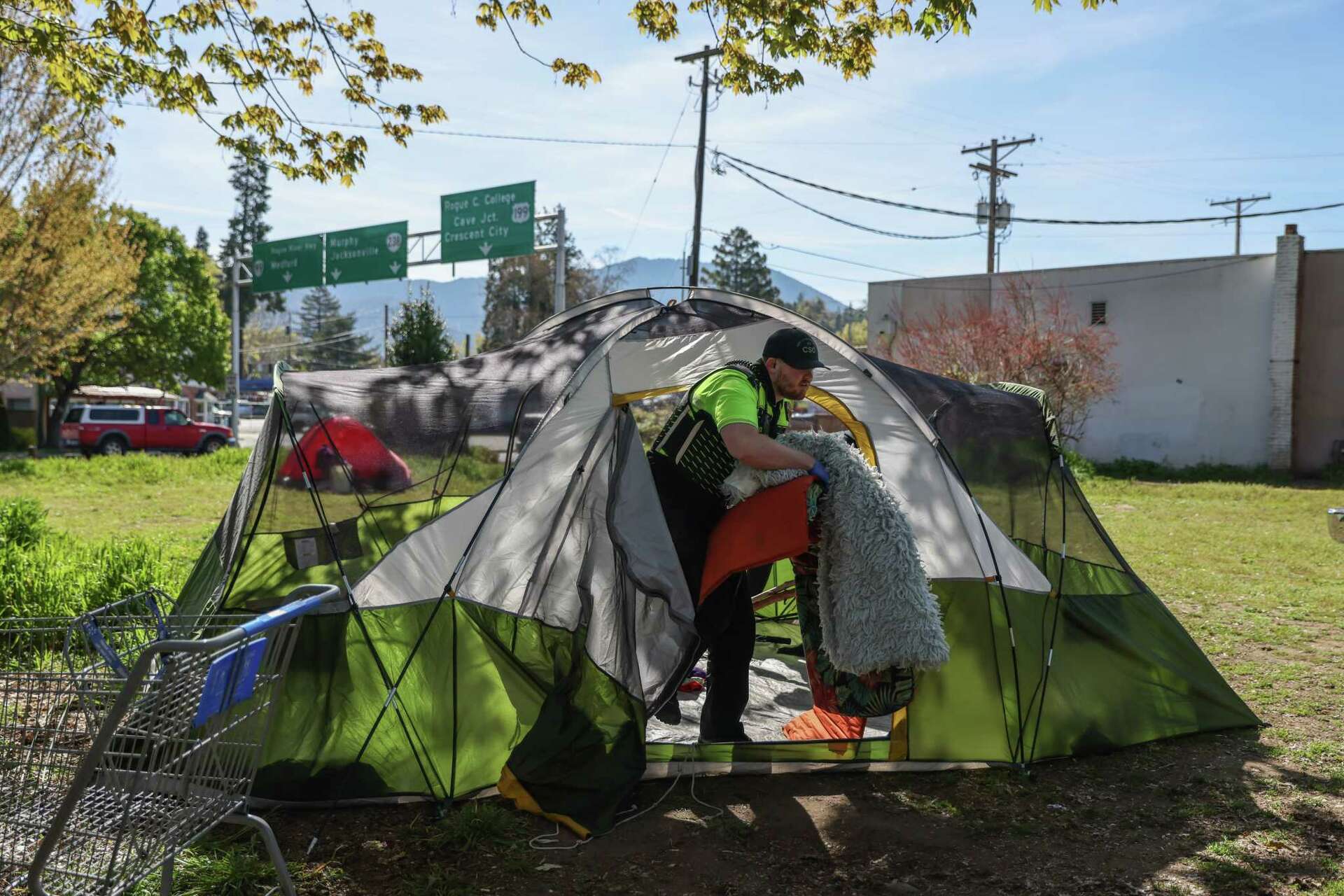 This Oregon town could usher in a nationwide crackdown on homelessness