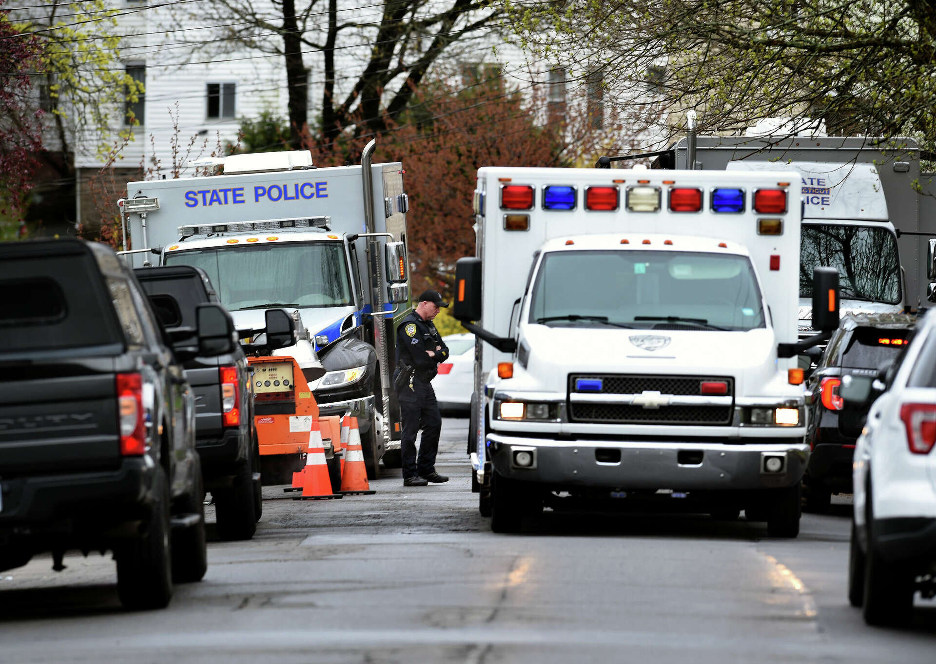 Wallingford man killed woman, baby then set himself on fire: Police
