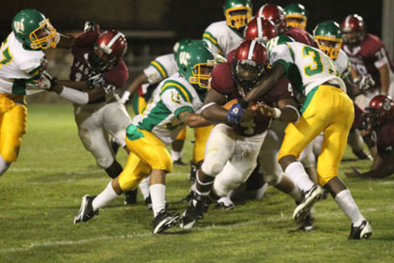 Dawgs claims first win on year with 21-7 victory over Houston Worthing