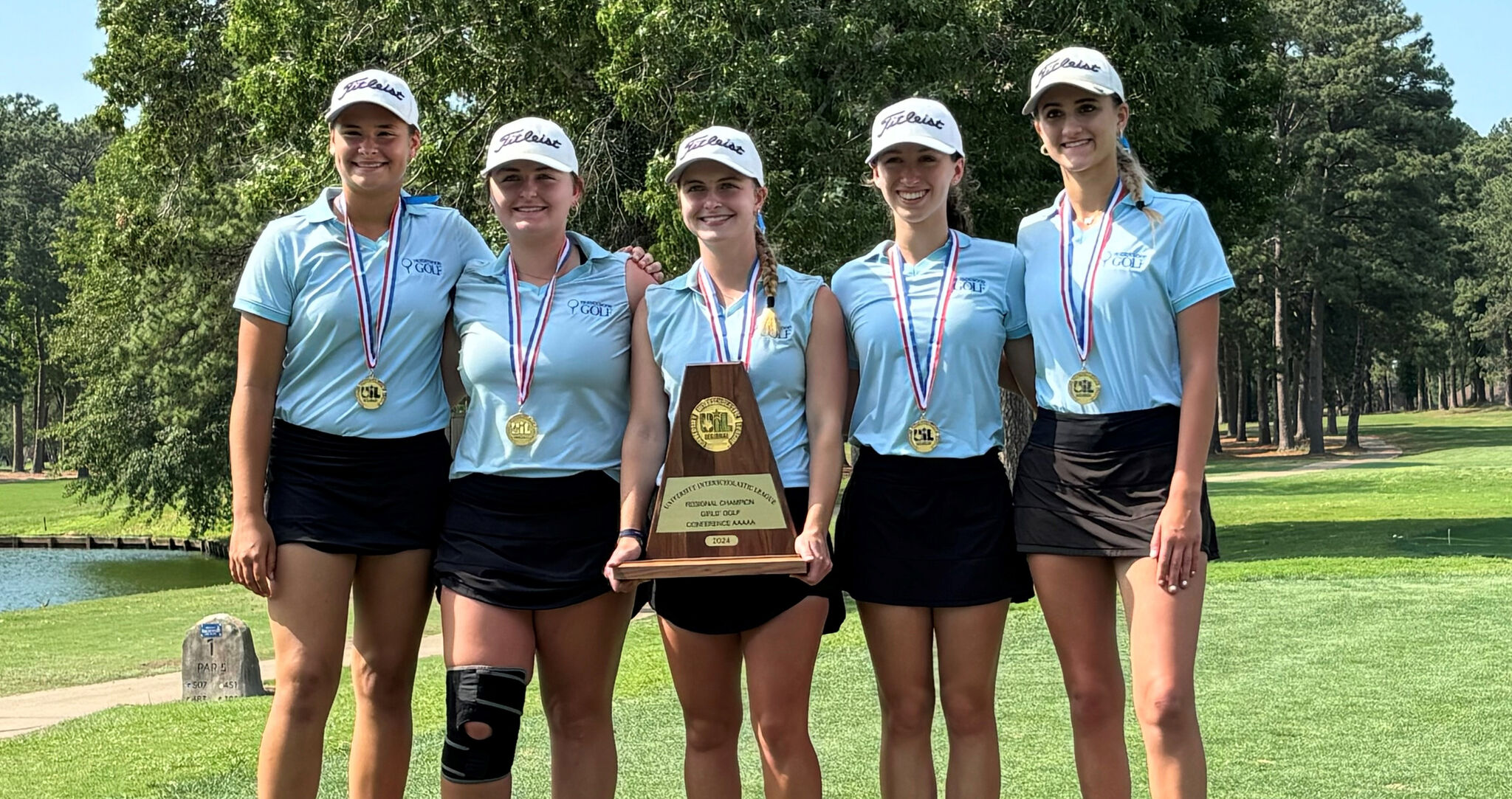 Friendswood Mustangs girls win Region III-5A golf tournament