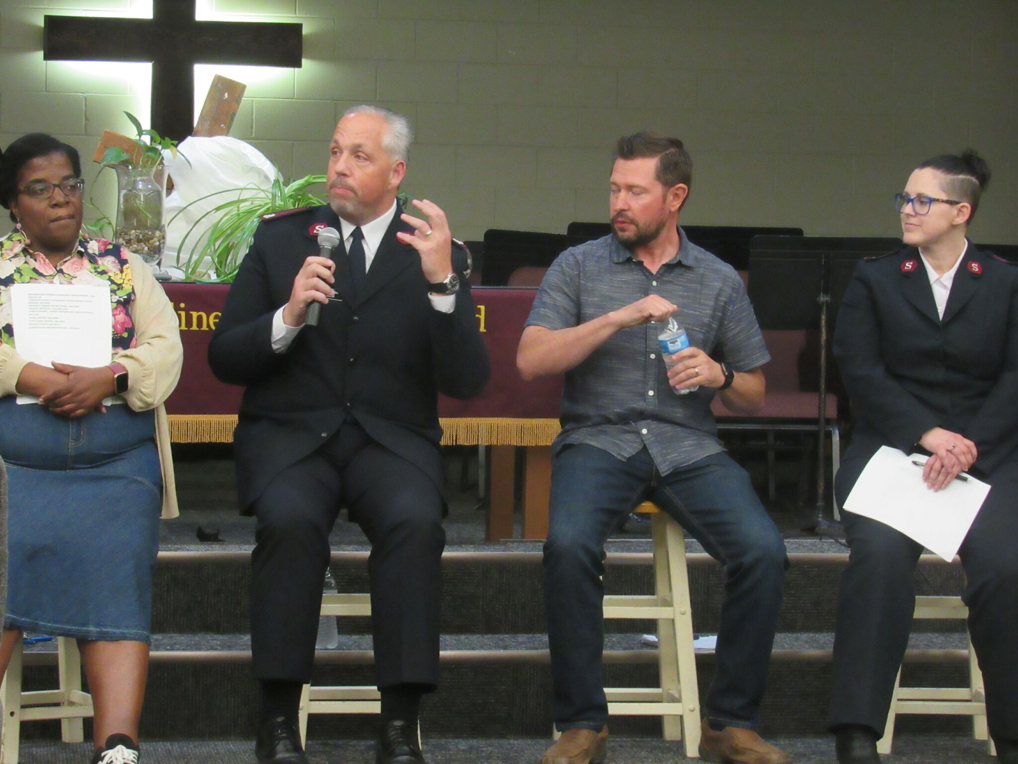 Salvation Army looking at Oakwood Avenue for New Hope House