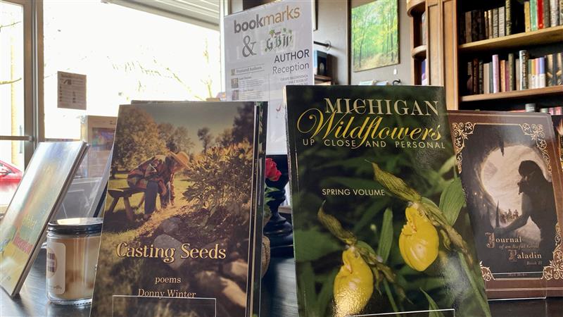 Midland, Michigan authors to meet with book lovers at local businesses