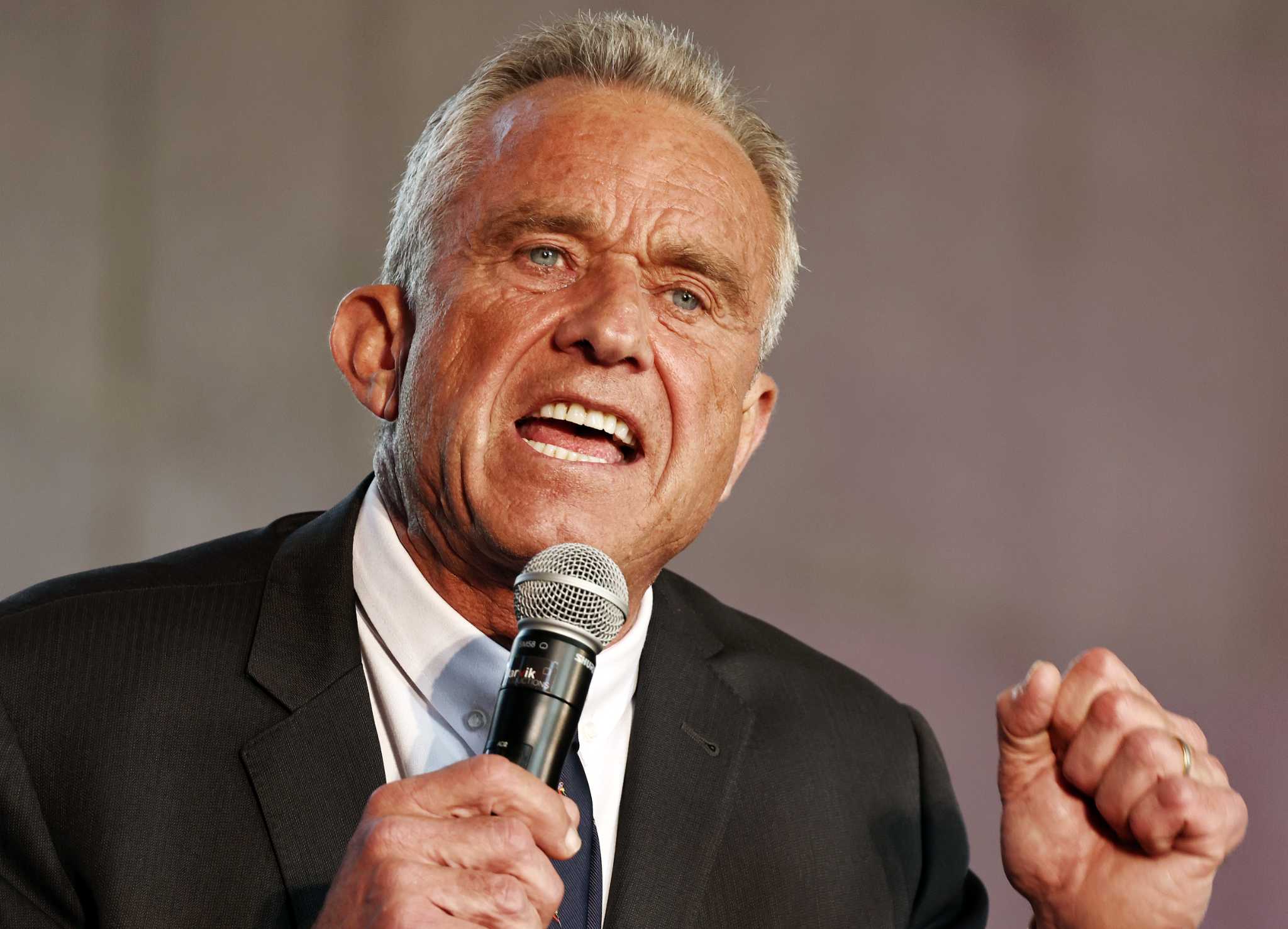 Robert F. Kennedy Jr. says landlord asked him to move over campaign