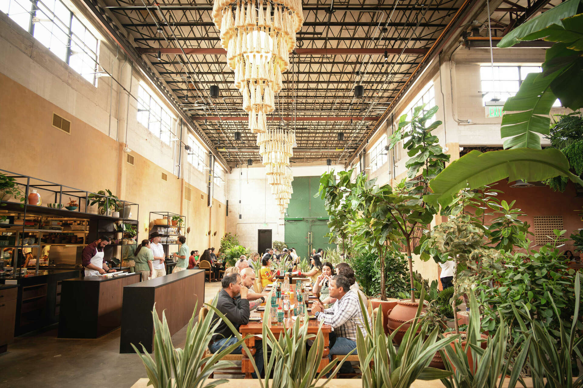 A fresh take on groceries in San Antonio at new market