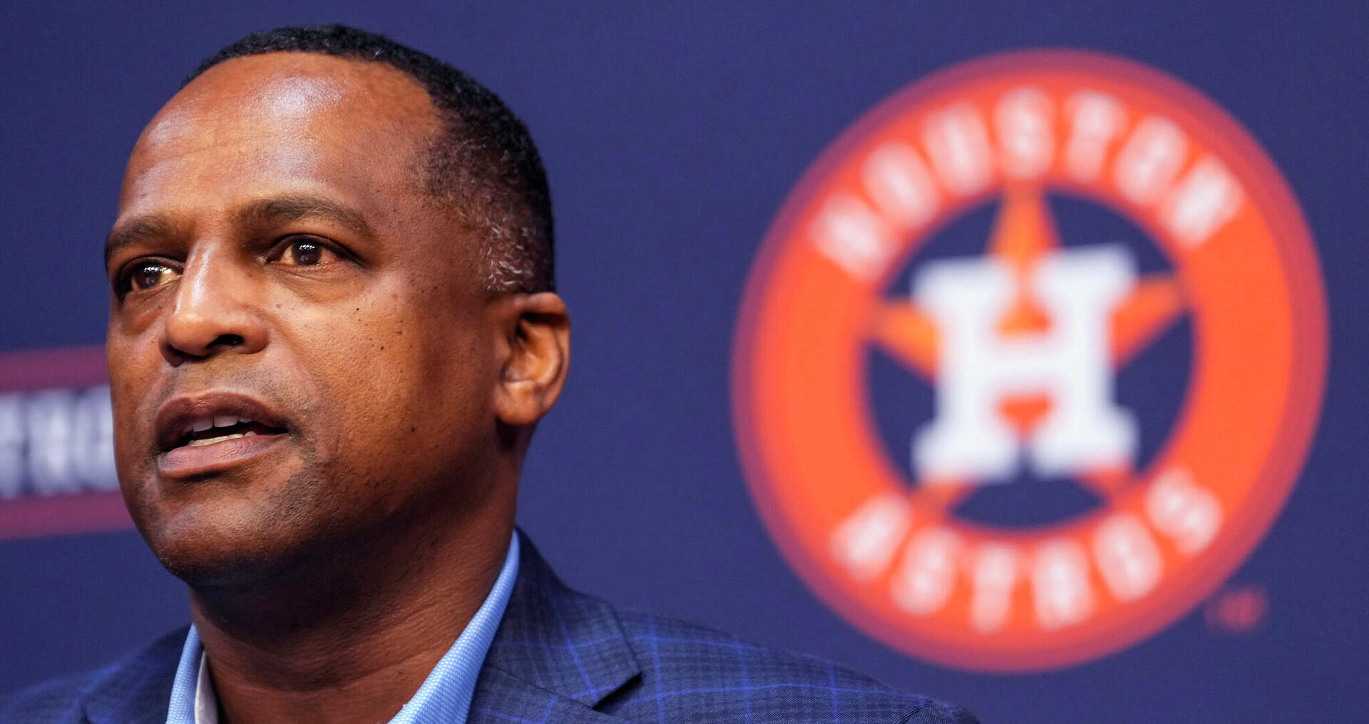 Houston Astros Gm Dana Brown Discusses Team S Slow Start To Season