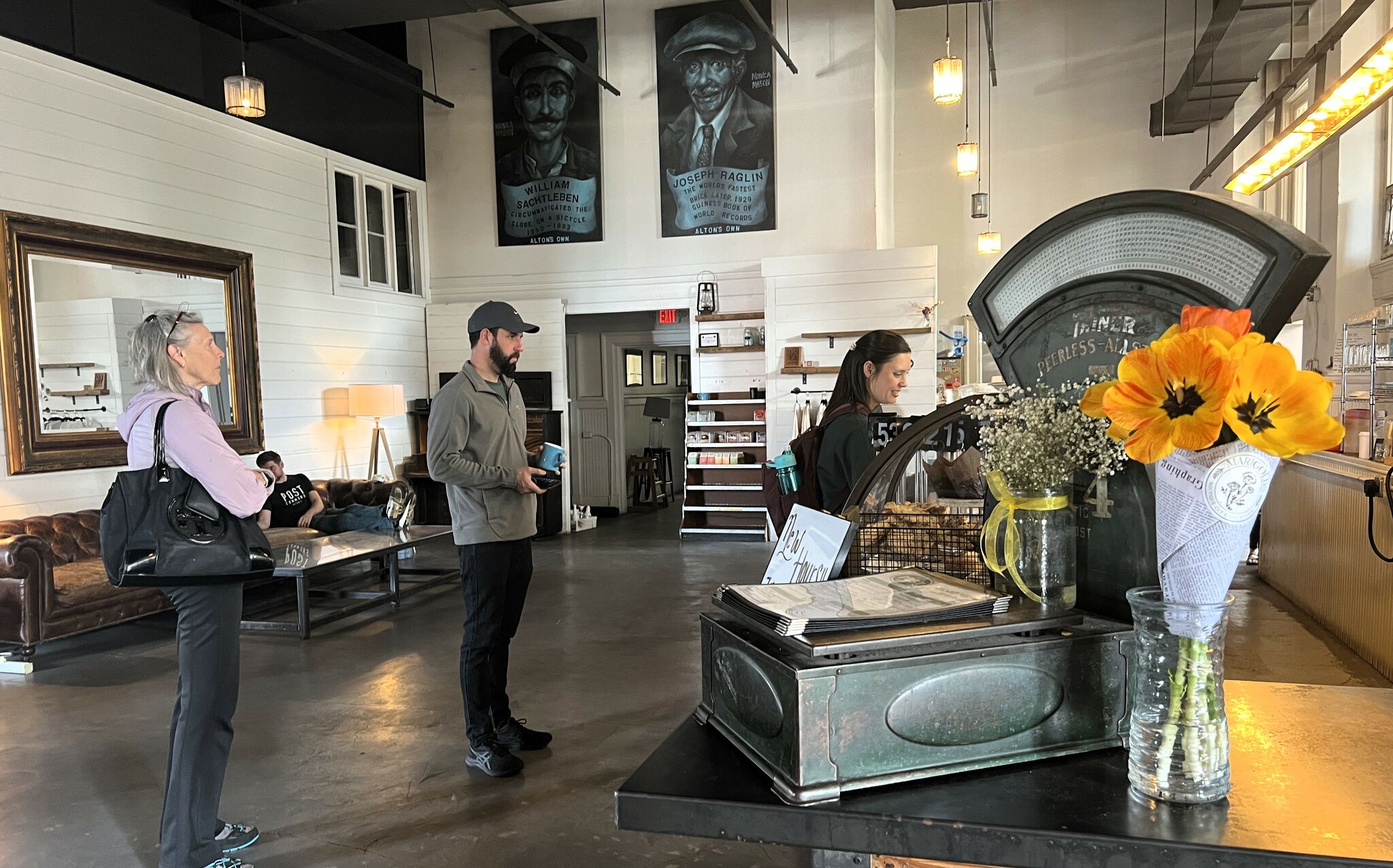 What is open on Labor Day? Coffee shop hours in Alton, Godfrey