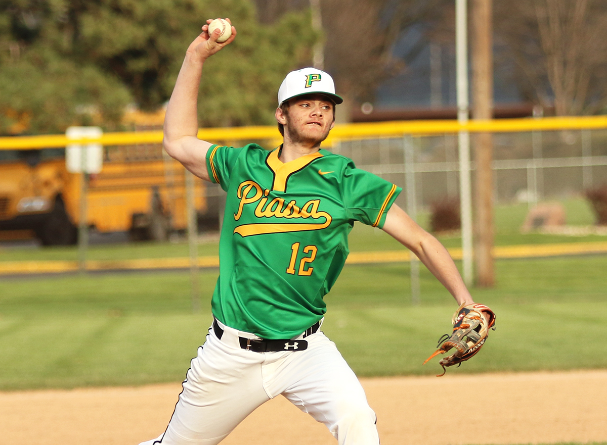 FRIDAY BASEBALL: Birds beat Dogs, keep pace with Comets in SCC