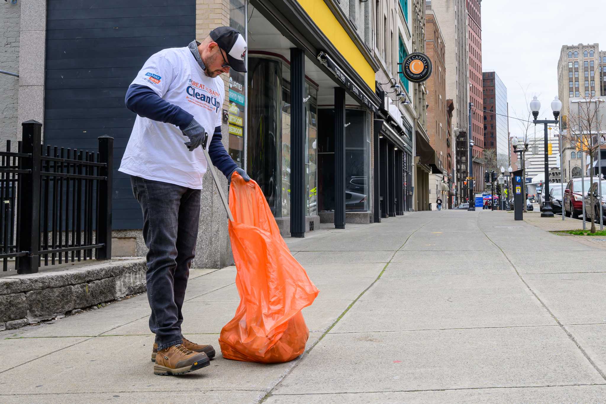 Packaging reduction legislation faces opponents in plastics, business