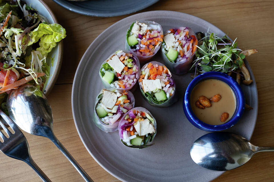 The pioneering SF restaurant that simply hasn't kept up