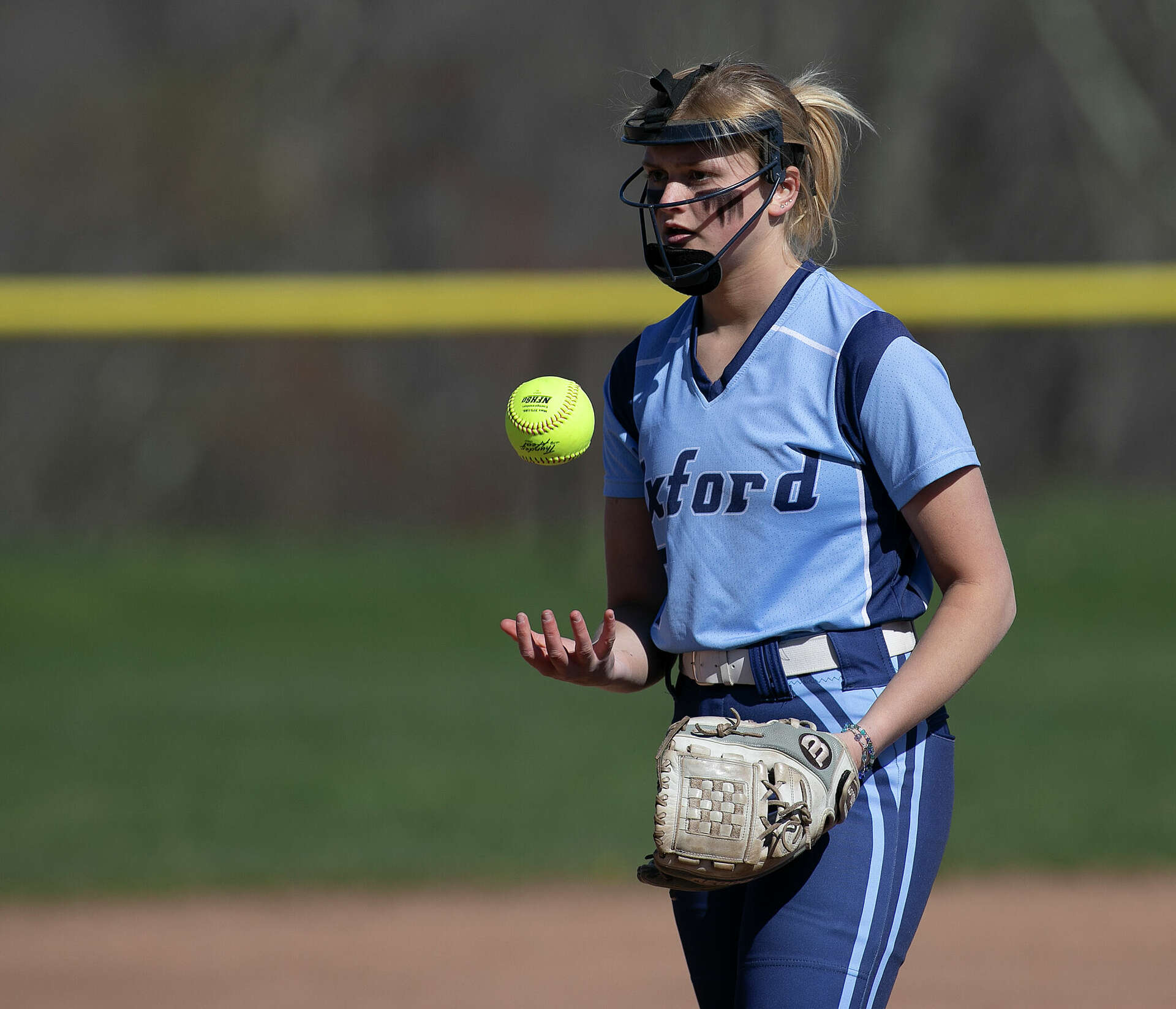 Winners, upsets, stars in second round of CIAC softball tournaments