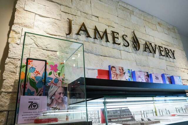 James Avery prepares more than a year out for Mother's Day