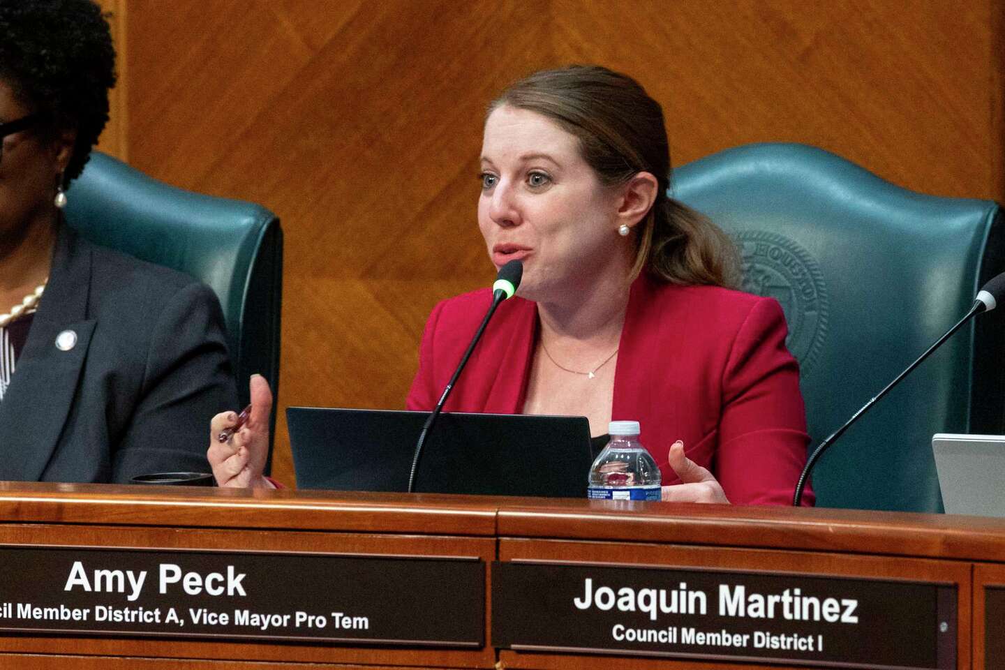 Houston Politics & Policy | HoustonChronicle.com