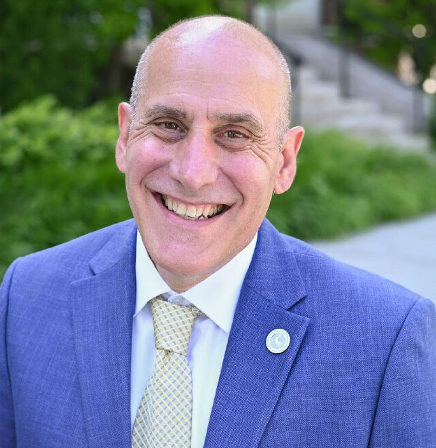 Walczak tops Capeci as Democrats dominate Newtown races