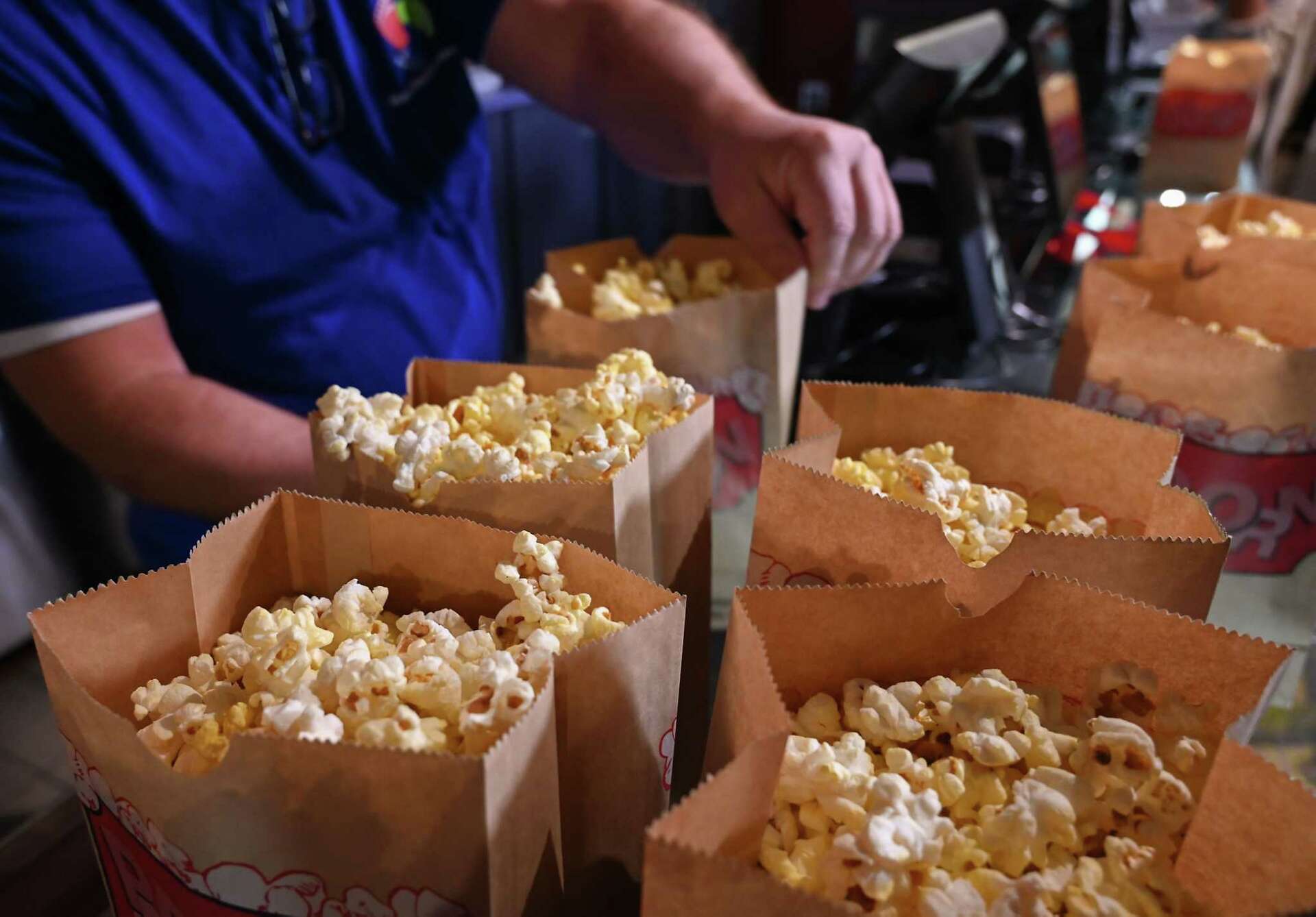 Photos: Spectrum 8 Theaters holds grand opening
