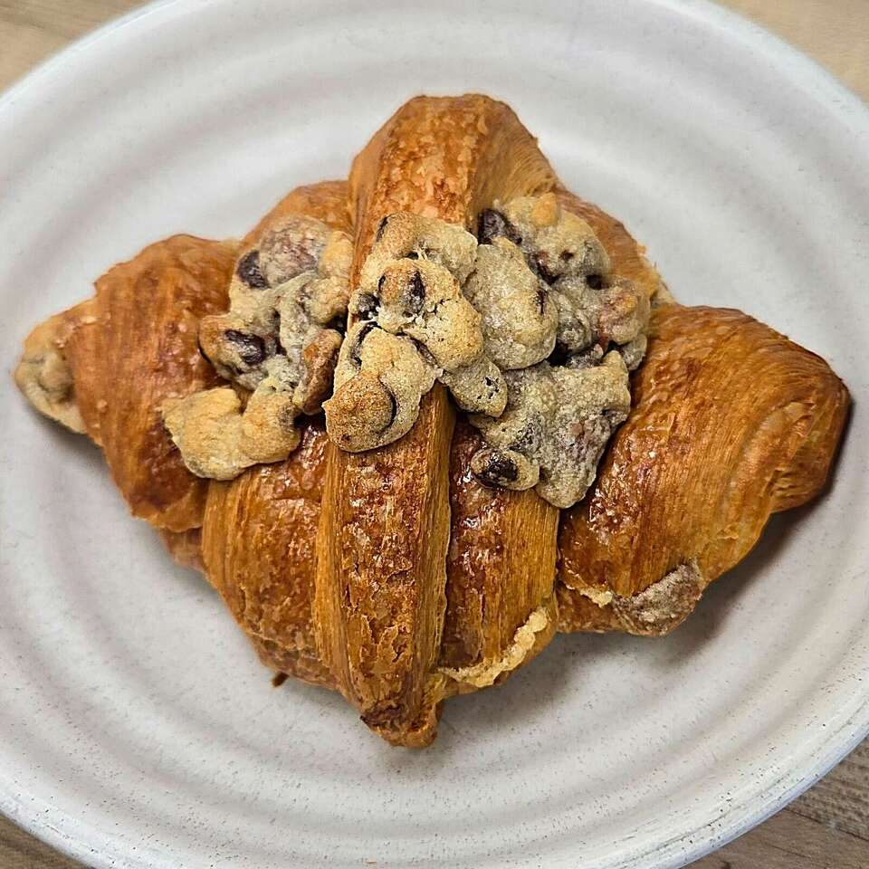 How the viral 'crookie' made it to Connecticut bakeries