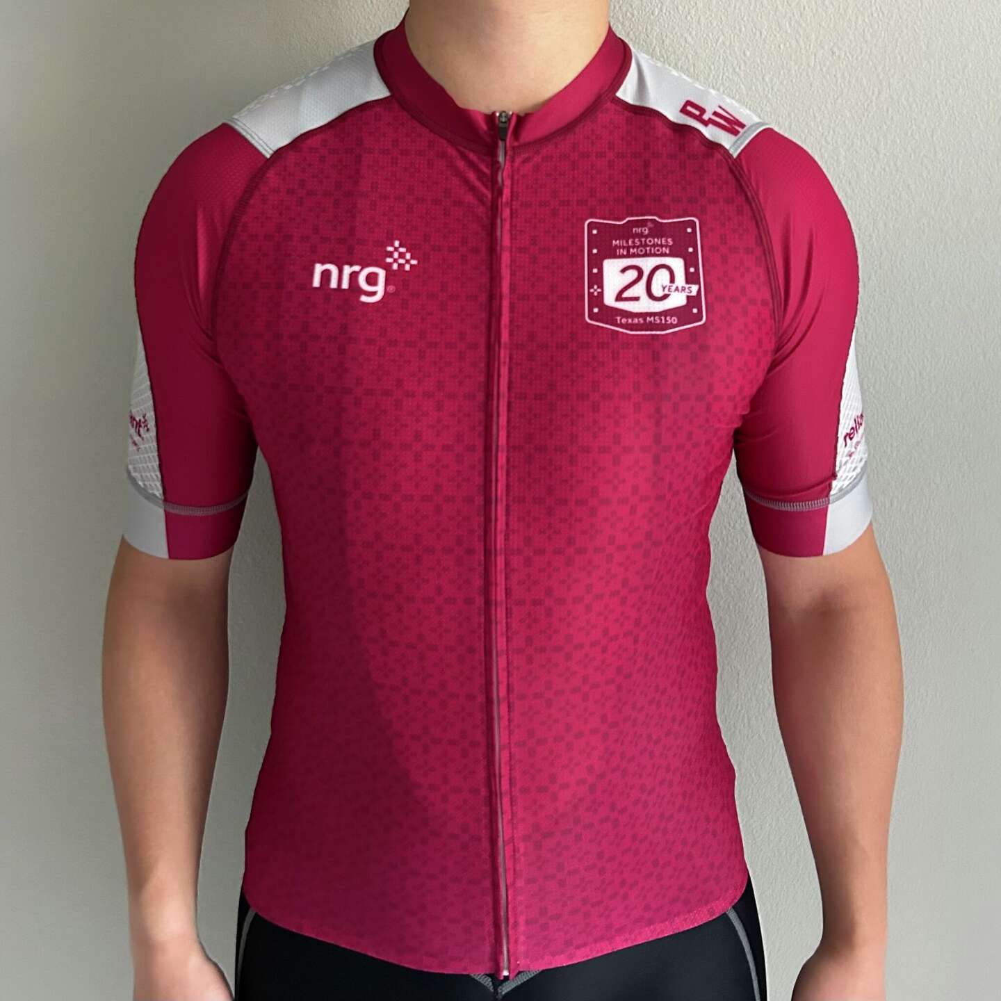 Texas MS 150 cyclists share jersey designs, reasons why they ride
