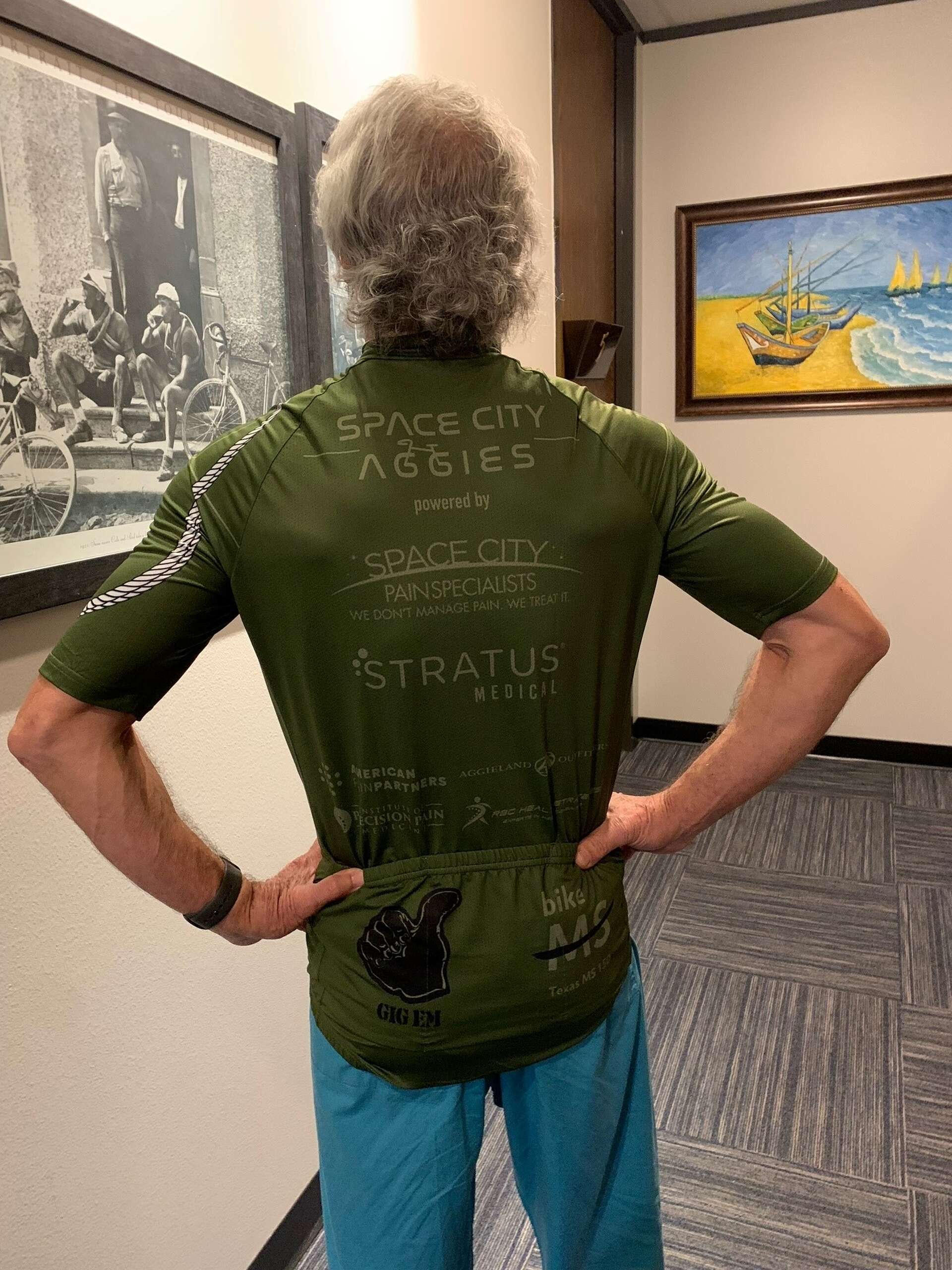 Texas MS 150 cyclists share jersey designs, reasons why they ride
