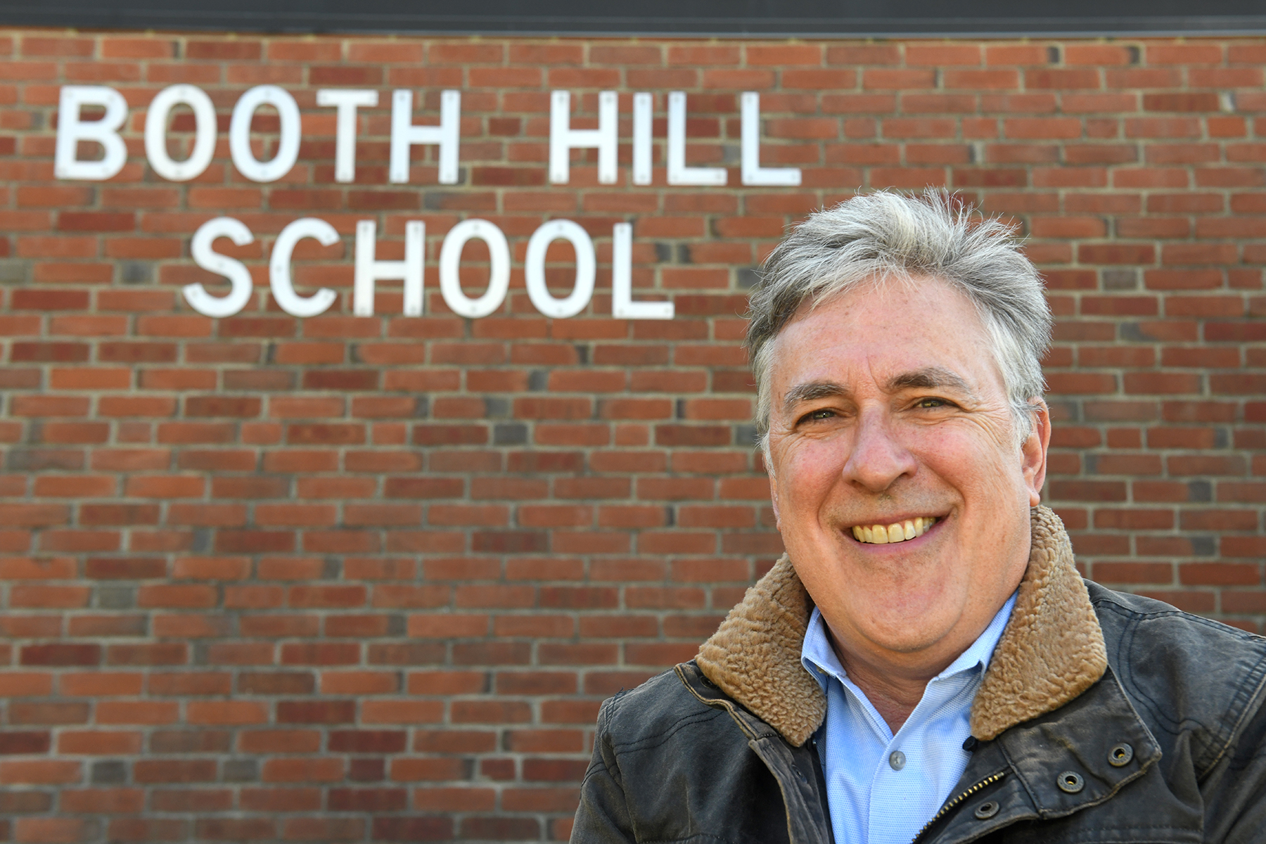 Trumbull's Booth Hill school principal retiring after 17 years