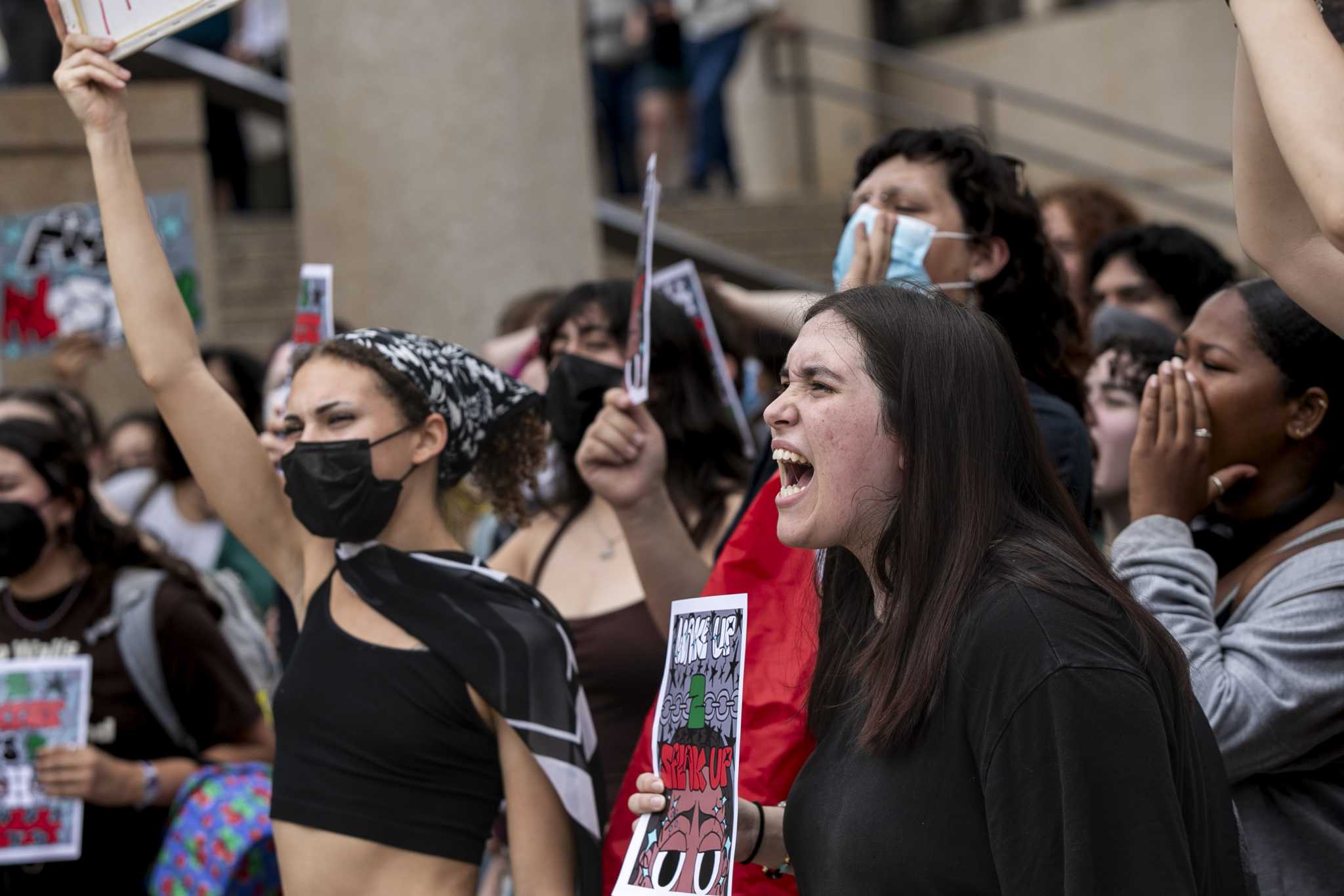 UTSA students voice support for Palestine in campus protest
