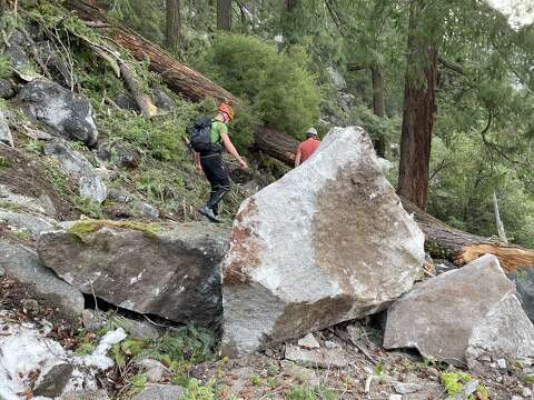 Yosemite rockfall closes key segment of John Muir Trail
