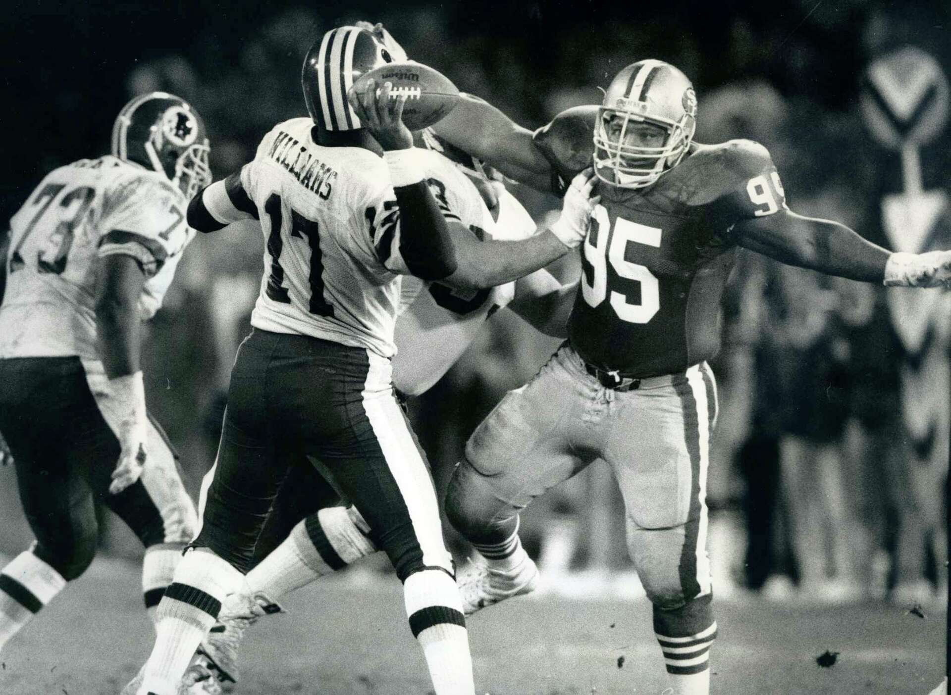 The story of the 49ers’ Michael Carter, owner of 1 medal and 3 rings