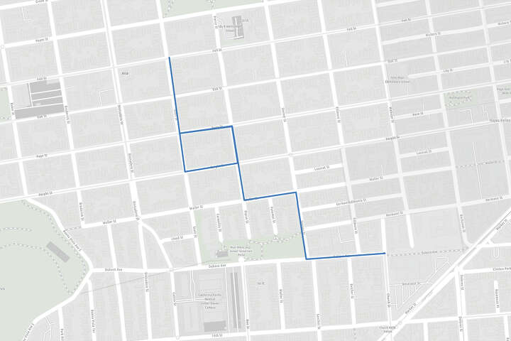 Unsanctioned signs installed along San Francisco's Wiggle bike route