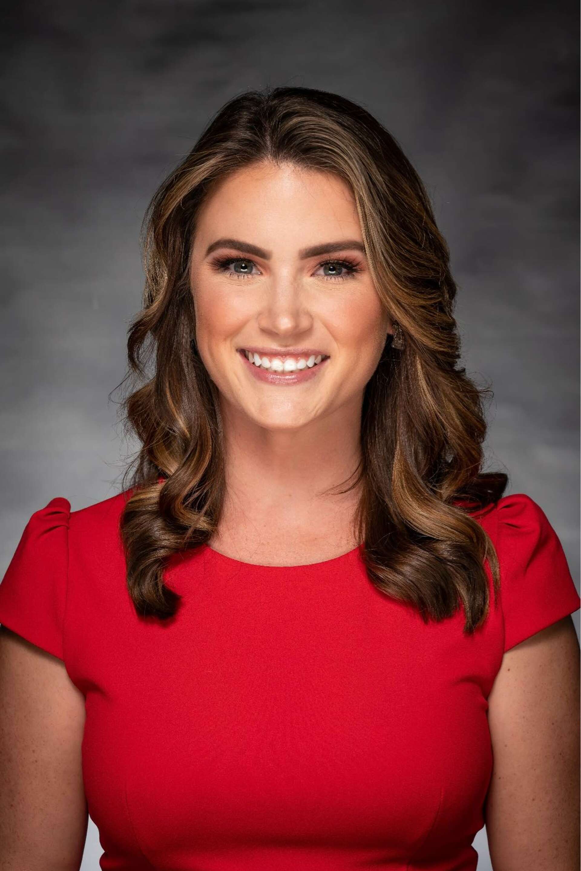 KSAT reporter Leigh Waldman says goodbye to news station