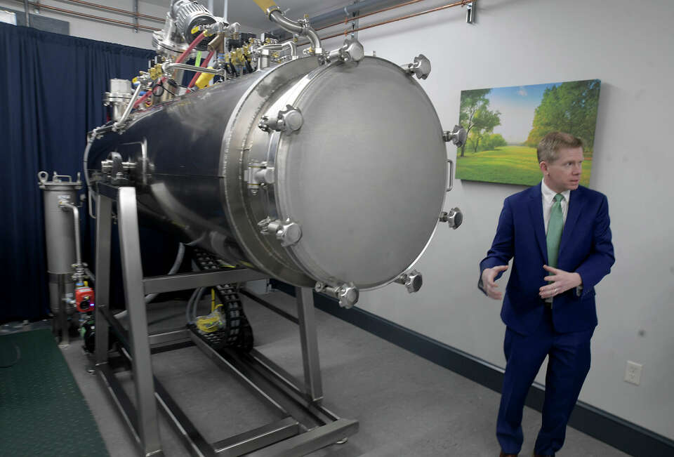 CT funeral home offers new eco-friendly ‘water cremation’ option