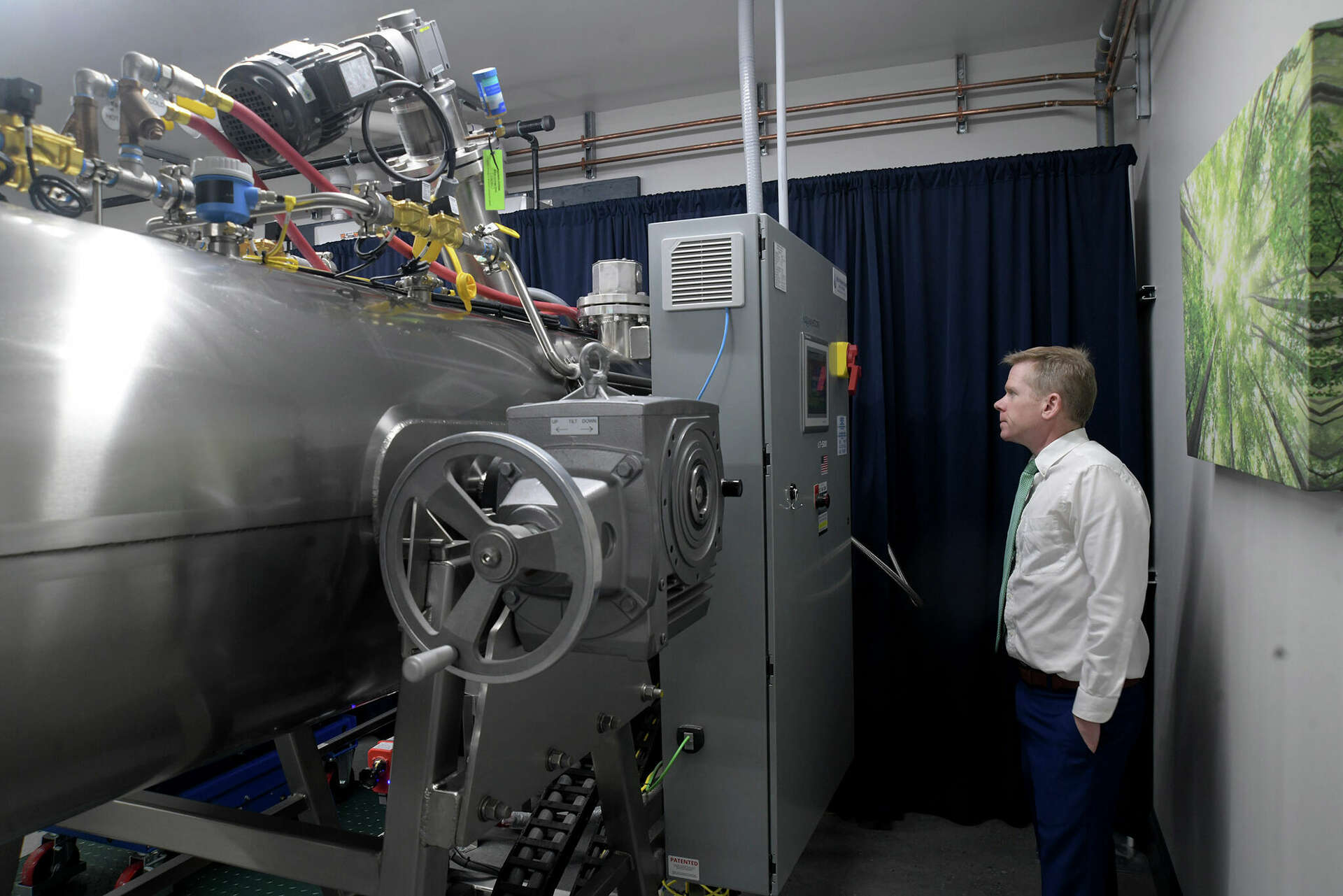 CT funeral home offers new eco-friendly ‘water cremation’ option