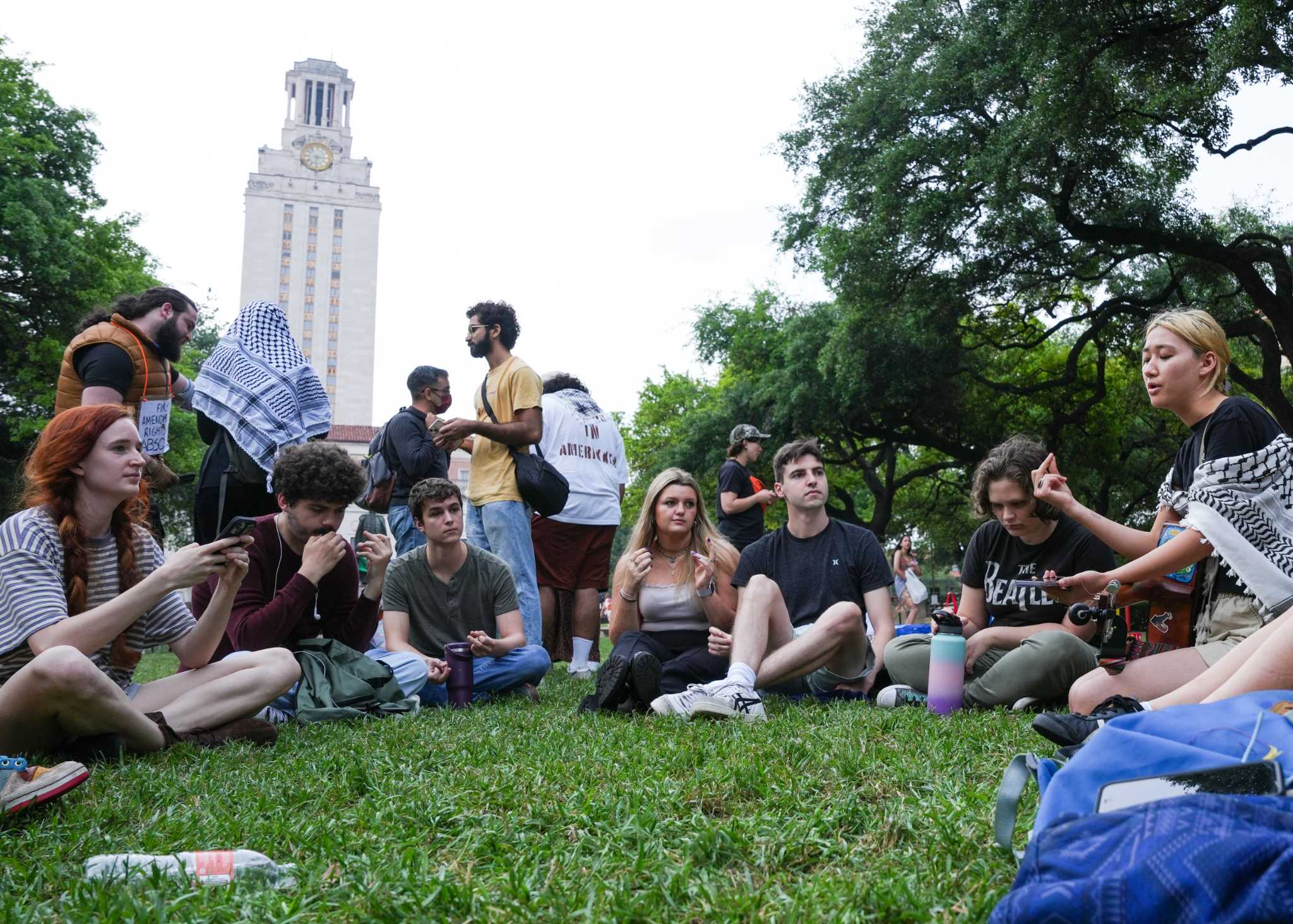 ‘Understanding and nuance’ at UT protests? Not when Abbott has a say.