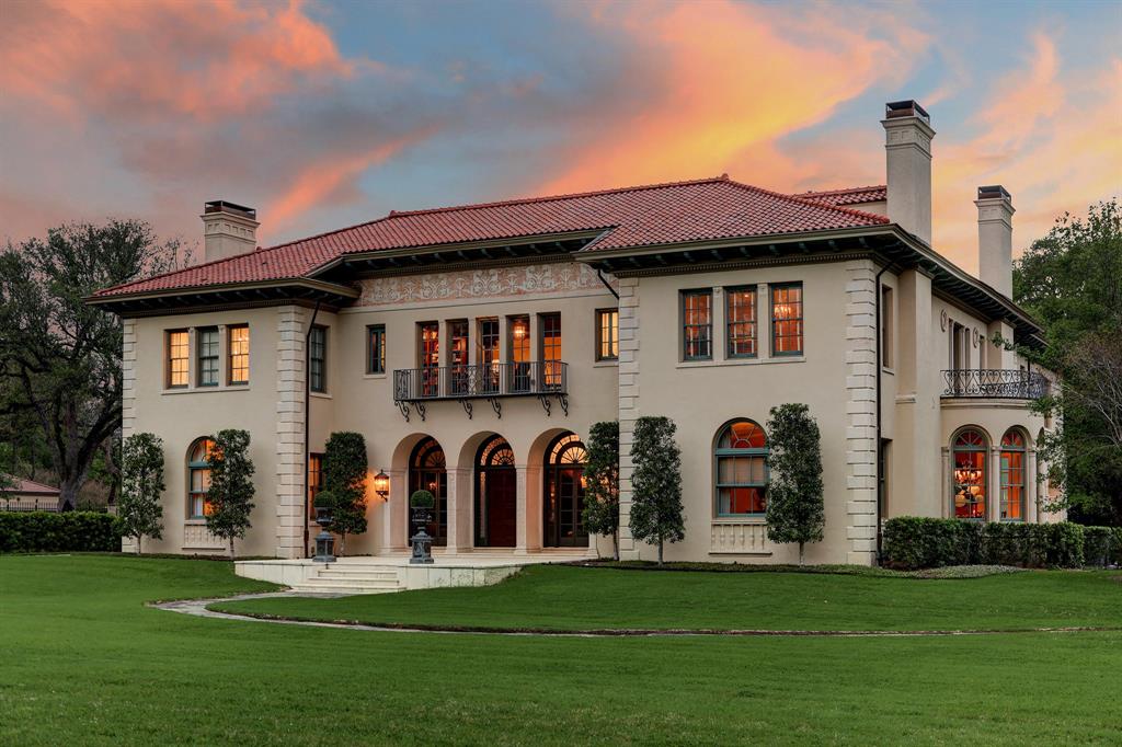 Iconic architect of Houston landmarks designed this $11M mansion