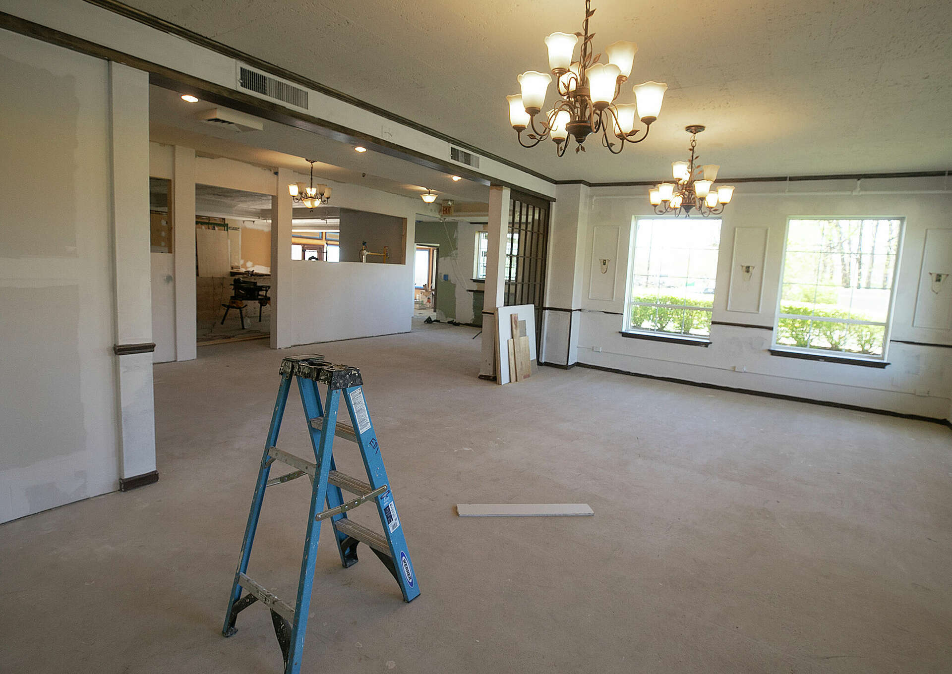 Former Waverly Inn in Cheshire gets new life as Italian restaurant