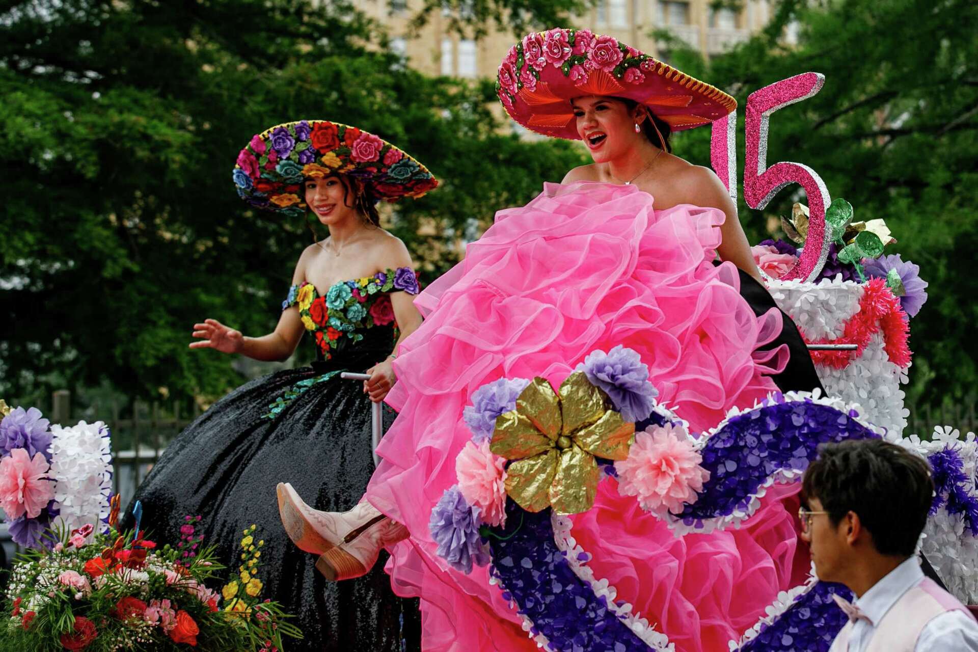Fiesta San Antonio: Battle of Flowers Parade in pictures