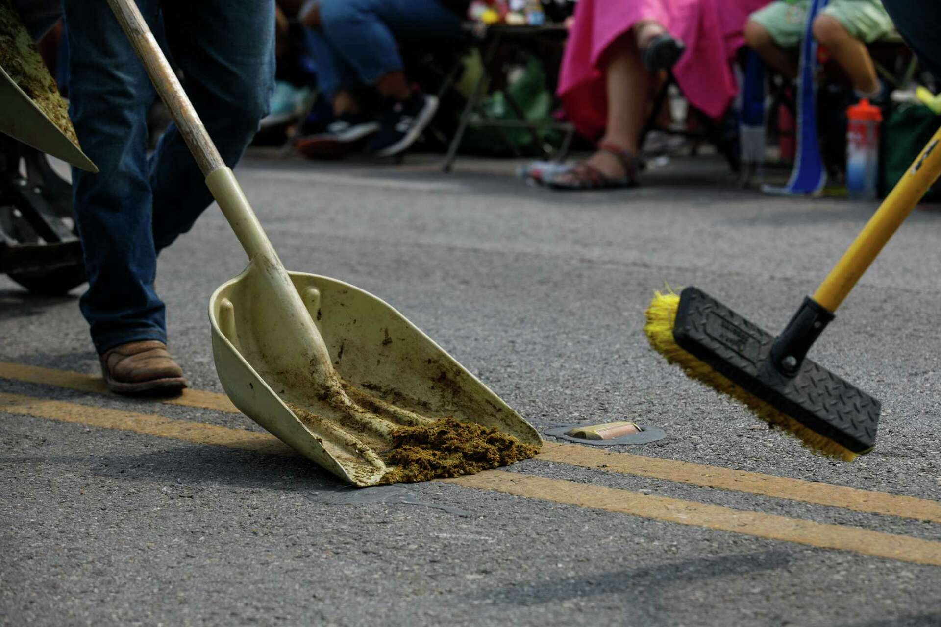 Fiesta Flambeau parade 2024: Cleanup crews work all night long