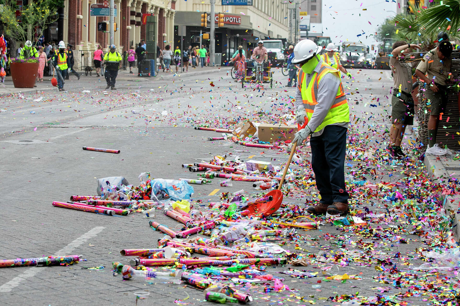 Fiesta Flambeau parade 2024: Cleanup crews work all night long