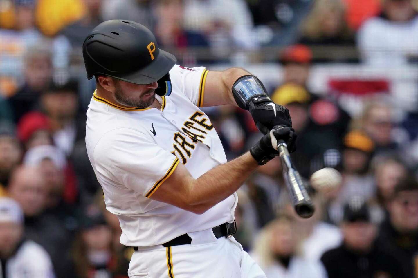 Former Giants phenom Joey Bart ‘had a weird feeling’ he’d join Pirates