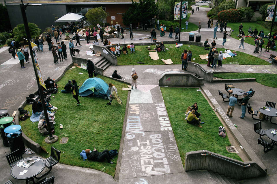 Cal Poly Humboldt shuts down amid Gaza protests