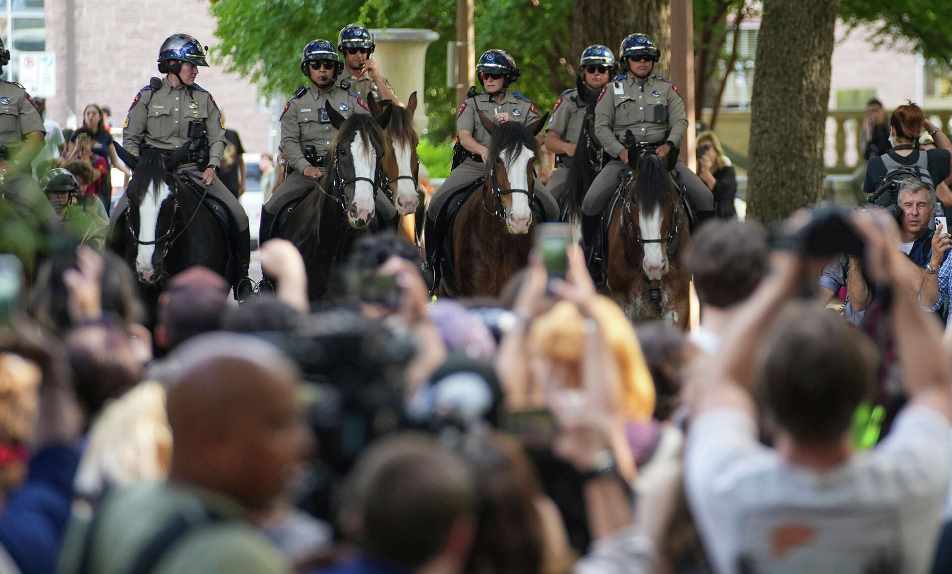 UT Austin protests: Greg Abbott pushed for crackdown months ago