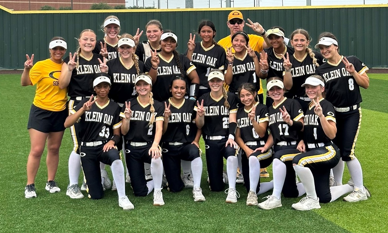 HS softball: Klein Oak advance to area after bi-district sweep
