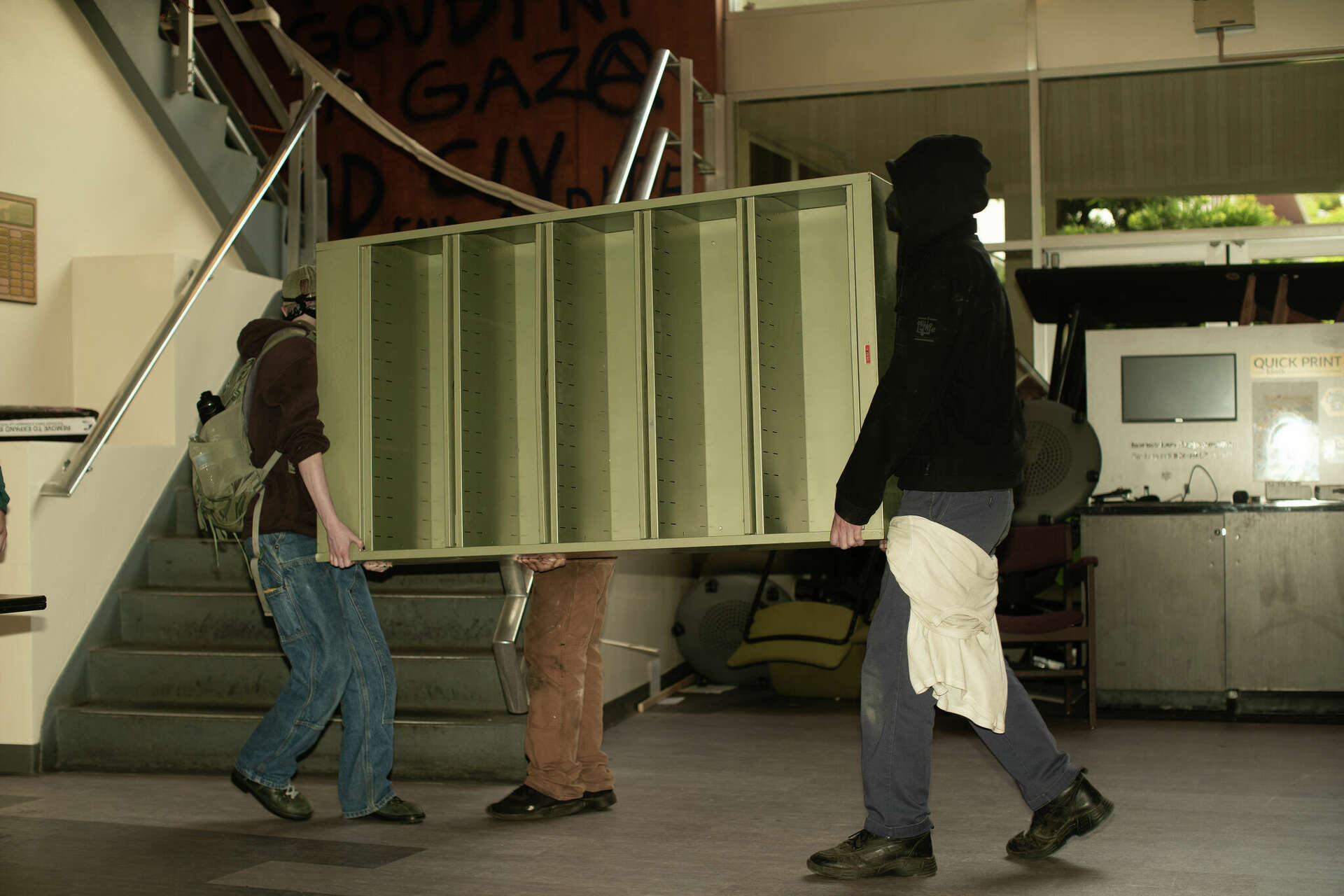 Cal Poly Humboldt police move in, but most protesters stay put