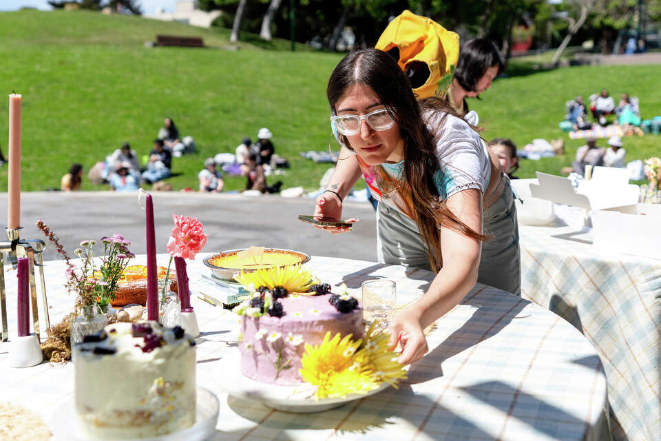 New 'Cakechella' event takes over SF park