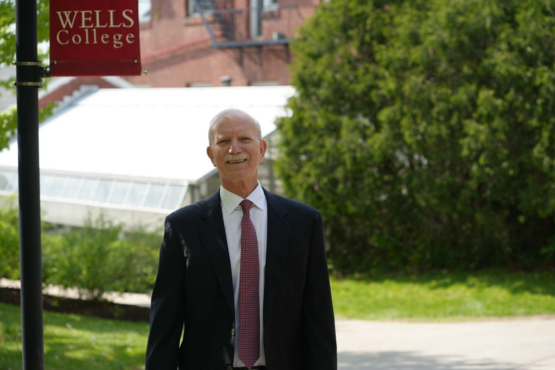 Another upstate college is closing, with one week's notice